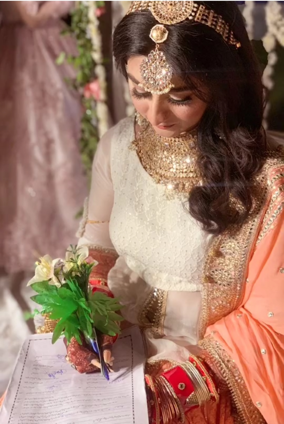 Madiha Rizvi Gets Married - Details & Pictures | Reviewit.pk