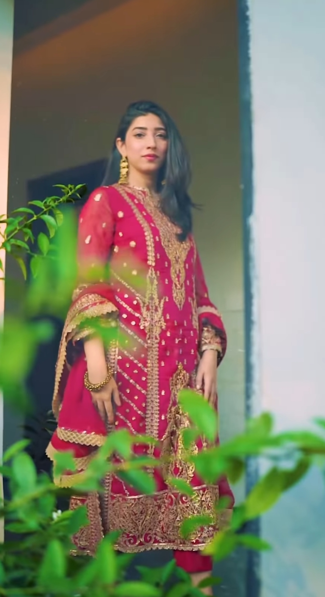 Mariyam Nafees Eid Clicks With Husband | Reviewit.pk