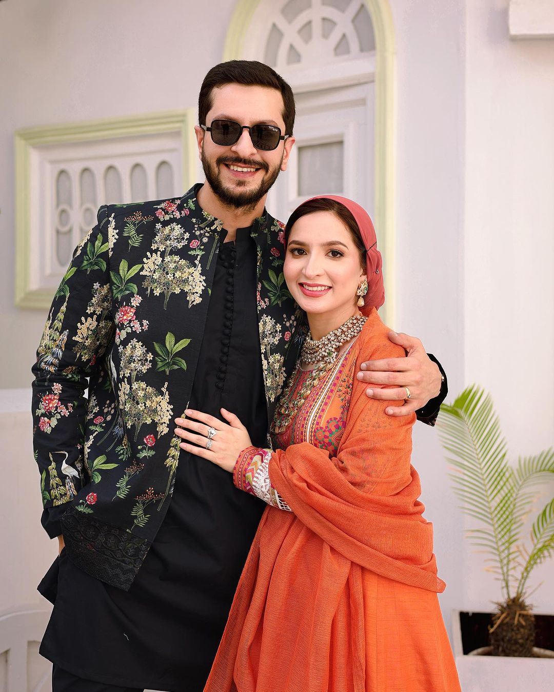 Saba Faisal Family Clicks From Eid Day 1 | Reviewit.pk
