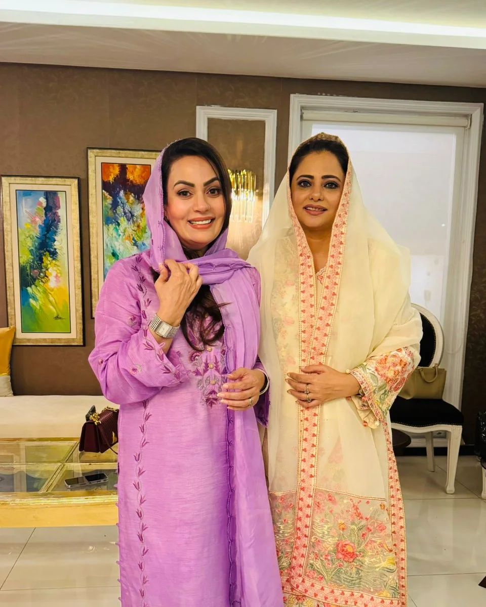 Pictures From Sadia Imam Daughter Meerab's Roza Kushai | Reviewit.pk