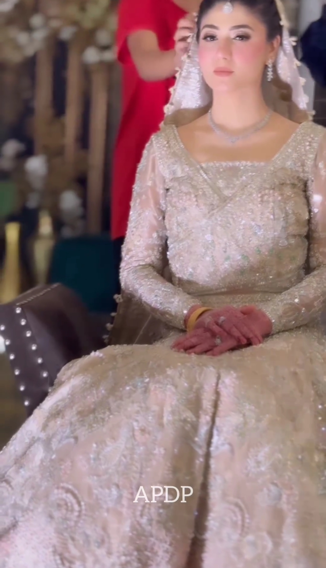 ASP Shehrbano Naqvi's Walima Look Video | Reviewit.pk