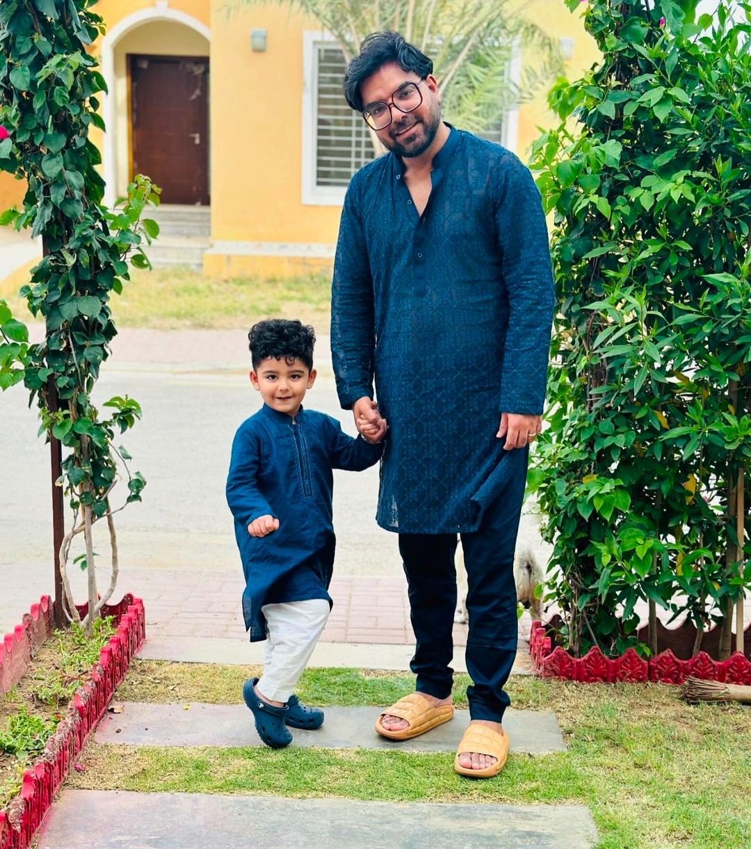 Why Yasir Hussain Doesn't Want Son To Join Industry As Actor | Reviewit.pk