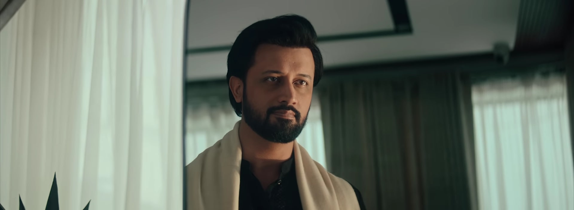 Atif Aslam's Beautiful New Naat Wins Hearts | Reviewit.pk