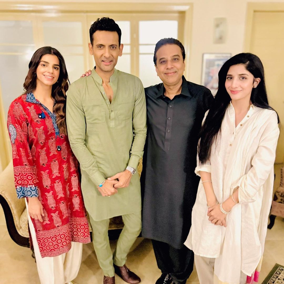 Atiqa Odho Throws A Star-Studded Iftar Get Together | Reviewit.pk
