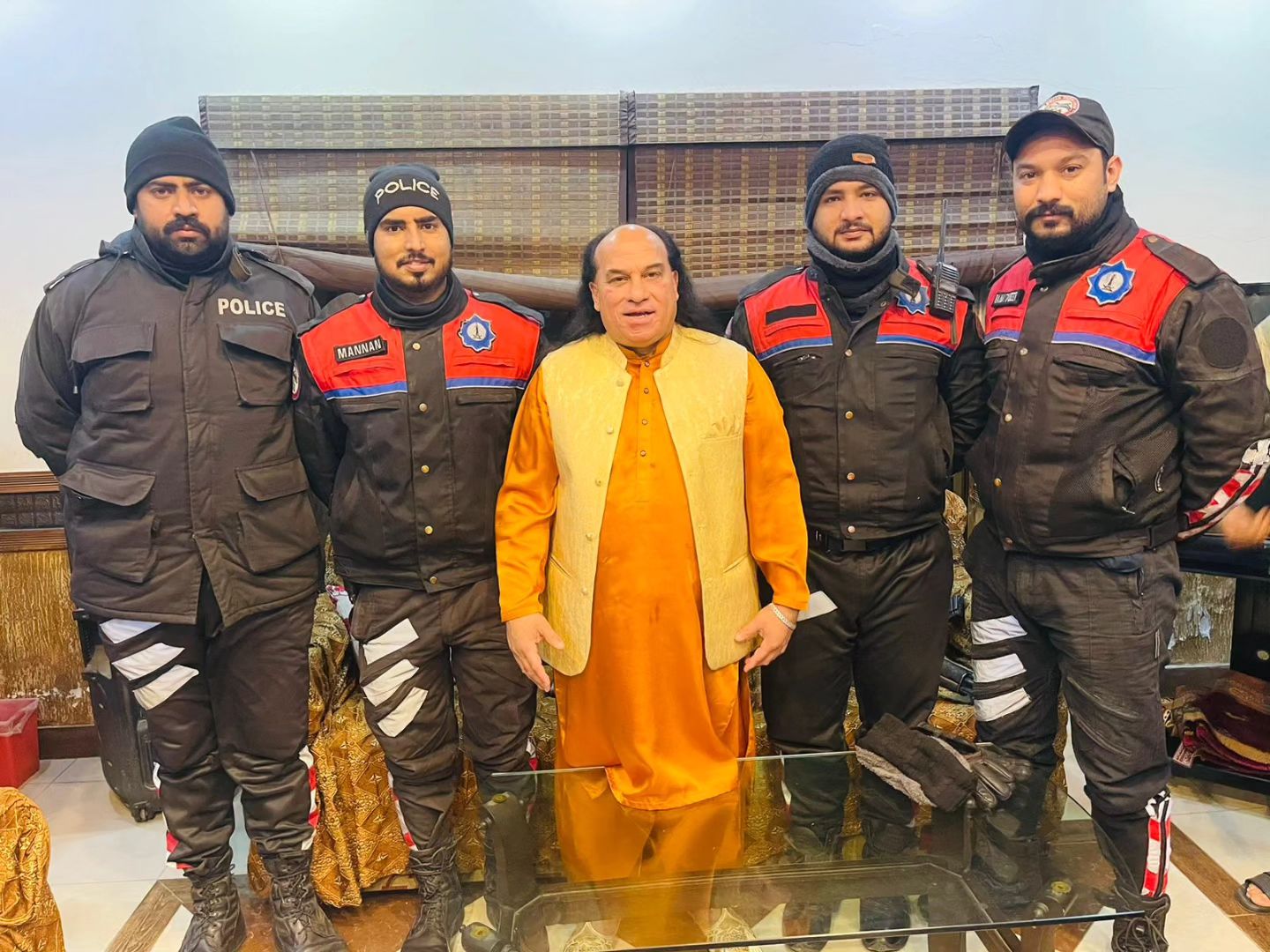 Chahat Fateh Ali Khan's Pride Of Performance Plans | Reviewit.pk