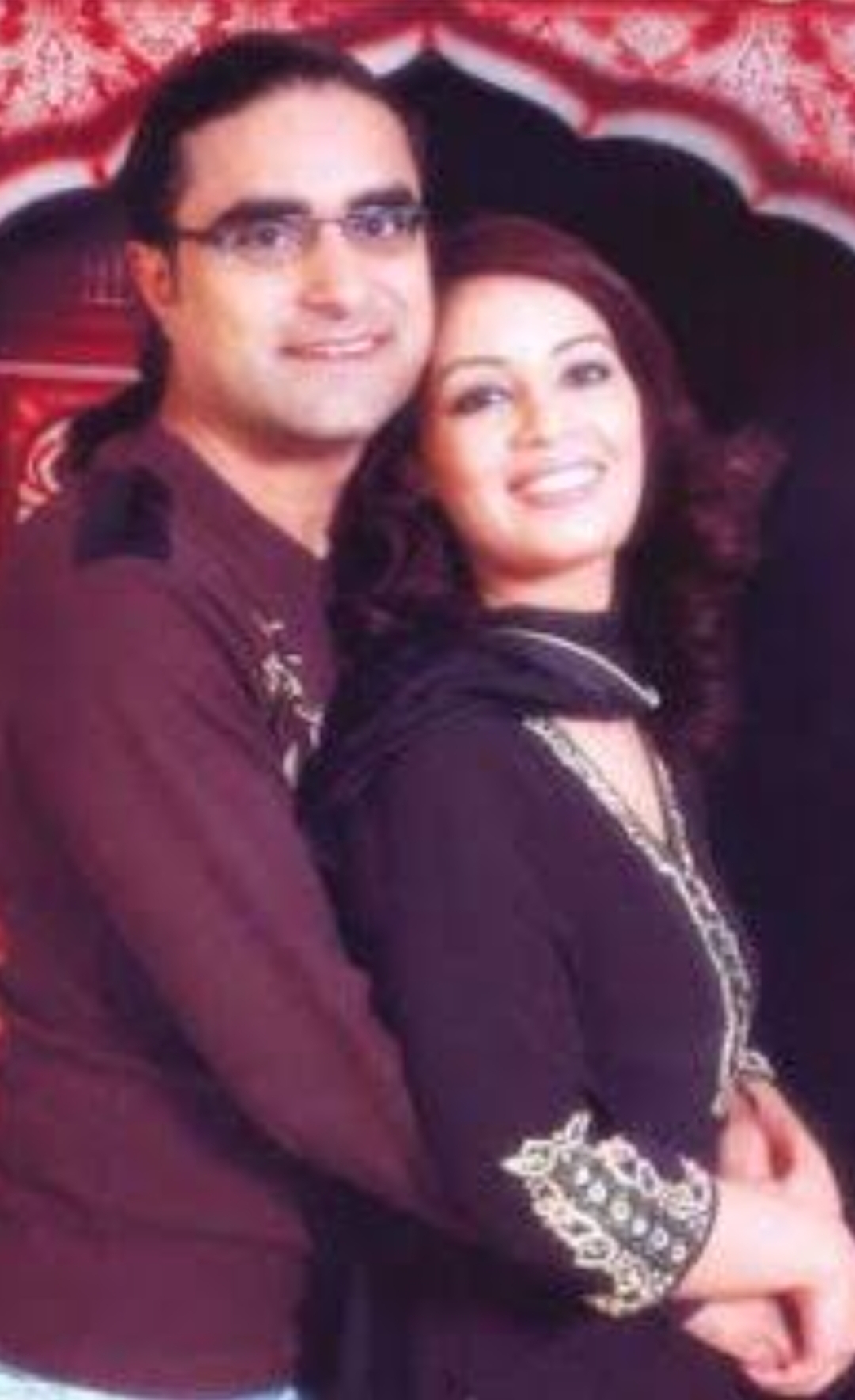 Farah Sadia's Viral Clip About Her Struggles & Sacrifices For Marriage ...