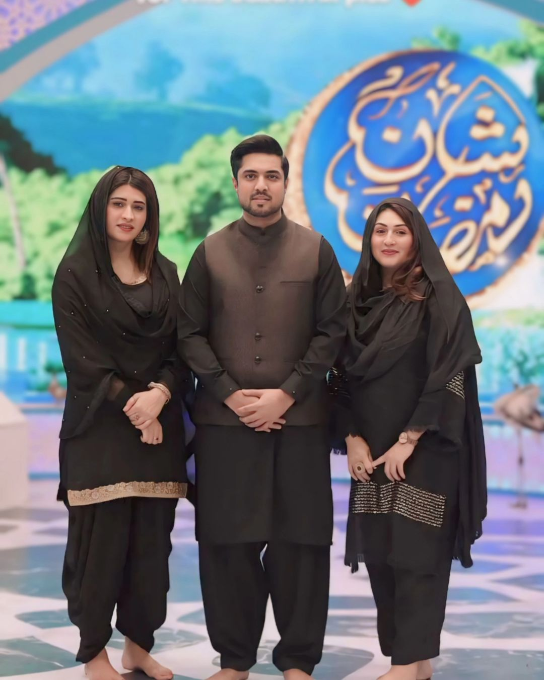 Iqrar Ul Hassan's Wives Spotted Together In Shaan E Ramzan | Reviewit.pk