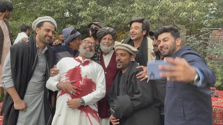 Why Noor Ul Hassan Started Playing Father Roles In Dramas | Reviewit.pk