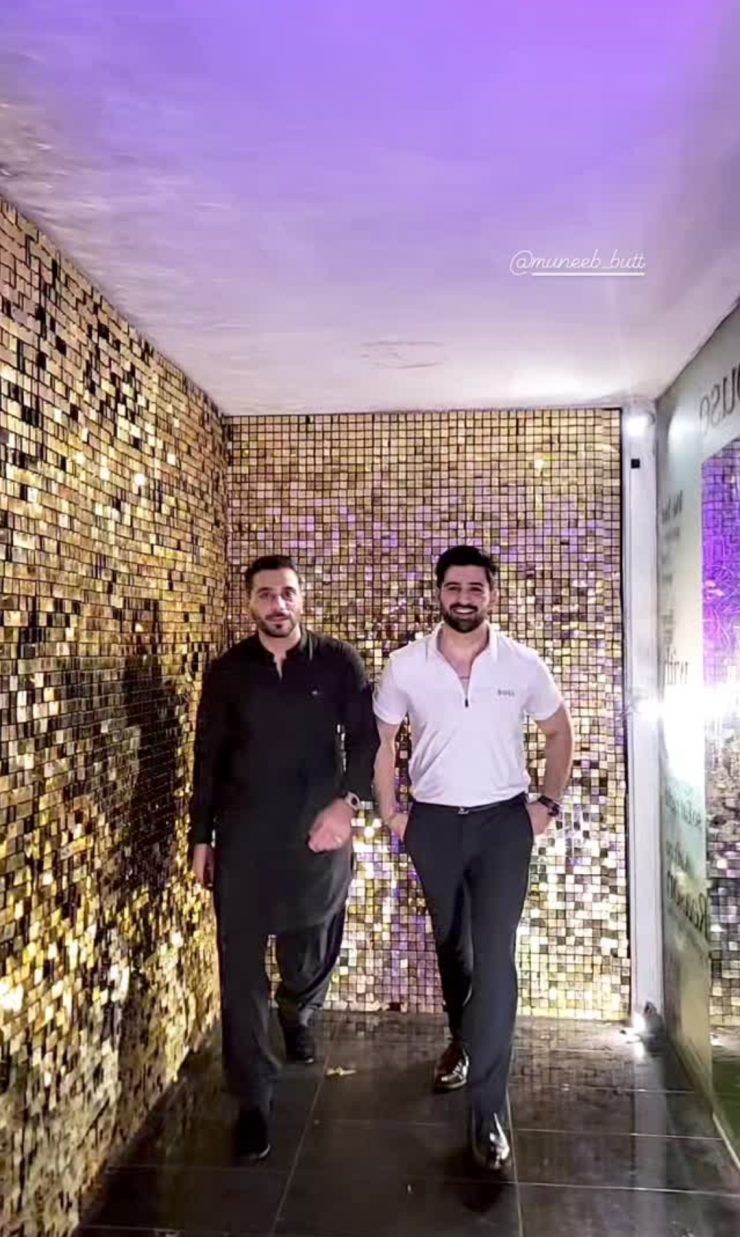 Aiman Khan & Minal Khan Skin Care Brand Launch Event | Reviewit.pk Aiman Khan & Minal Khan Skin Care Brand Launch Event | Reviewit.pk