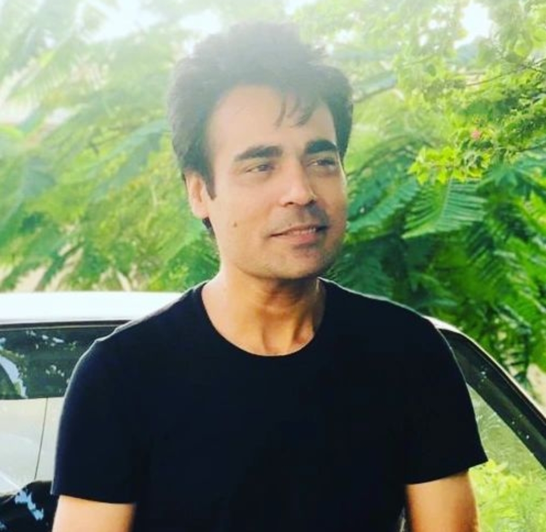 Hasrat Cast, Schedule, And Timings | Reviewit.pk