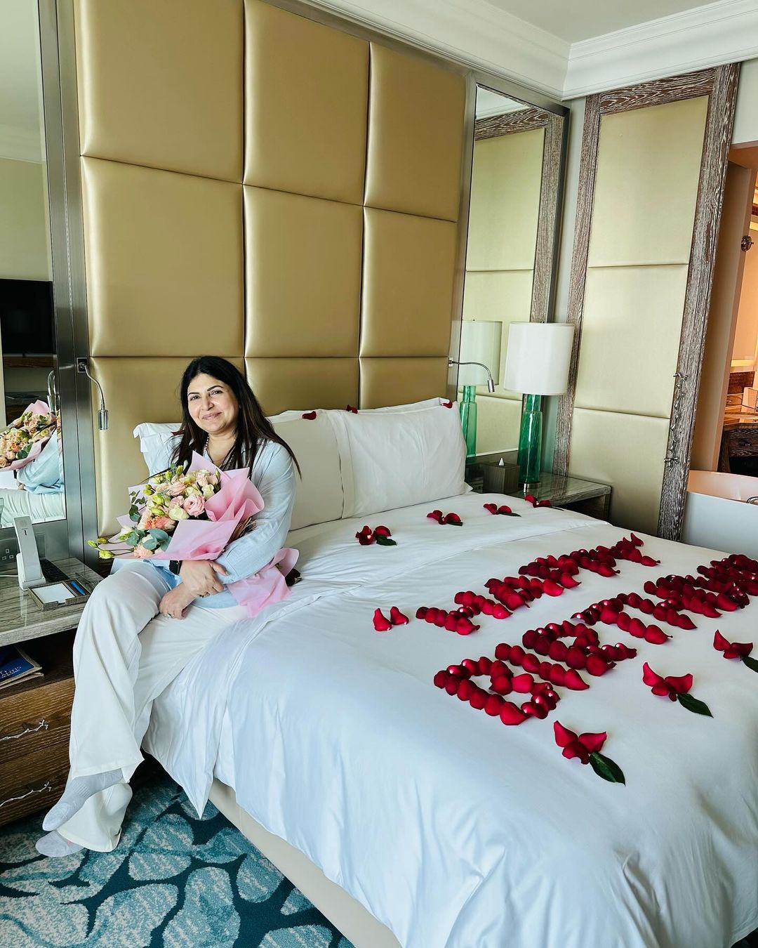Shagufta Ejaz's Luxurious Stay In Atlantis The Palm, Dubai | Reviewit.pk