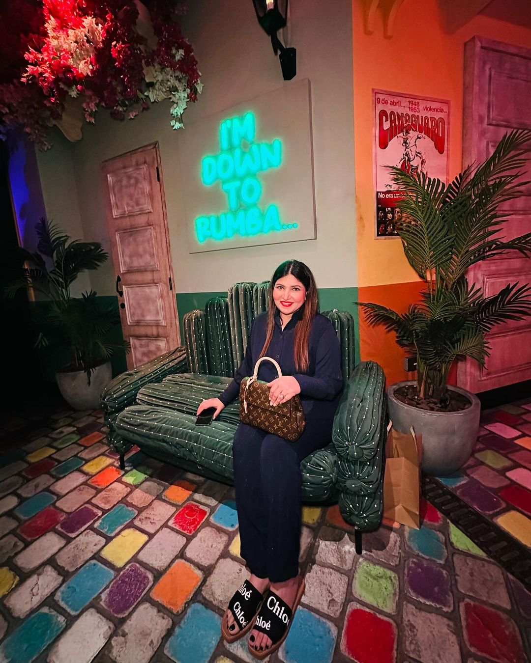 Shagufta Ejaz's Luxury Trip to Dubai Continues | Reviewit.pk