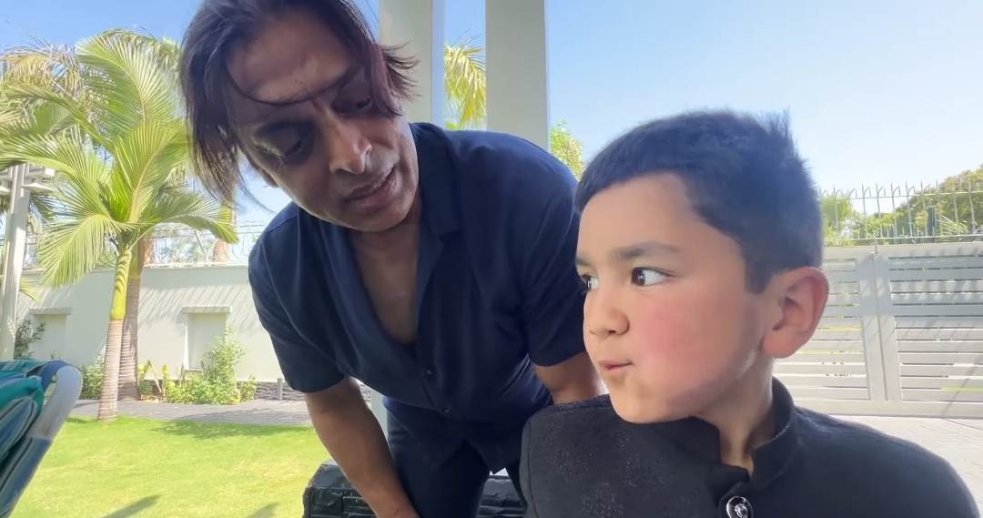 Muhammad Shiraz's Adorable Pictures With Shoaib Akhtar From Their Meet ...