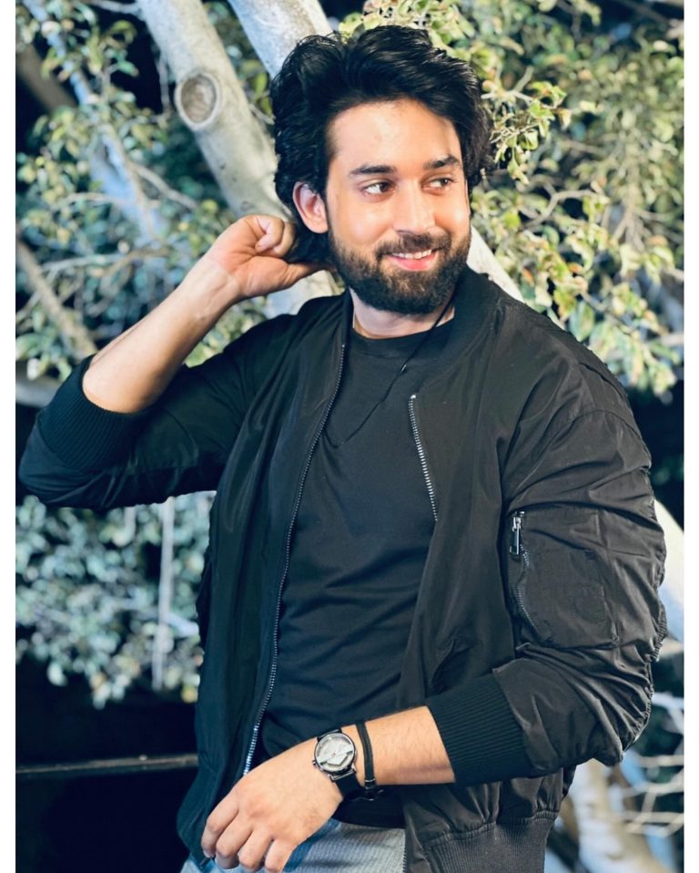 Bilal Abbas Khan - Real Talent Or Just Good Looks | Reviewit.pk