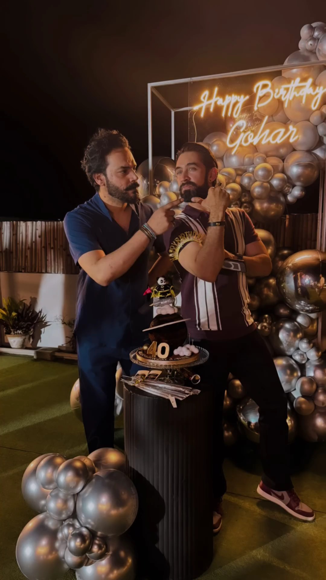 Kubra Khan Celebrates Gohar Rasheed's Star-Studded Birthday | Reviewit.pk