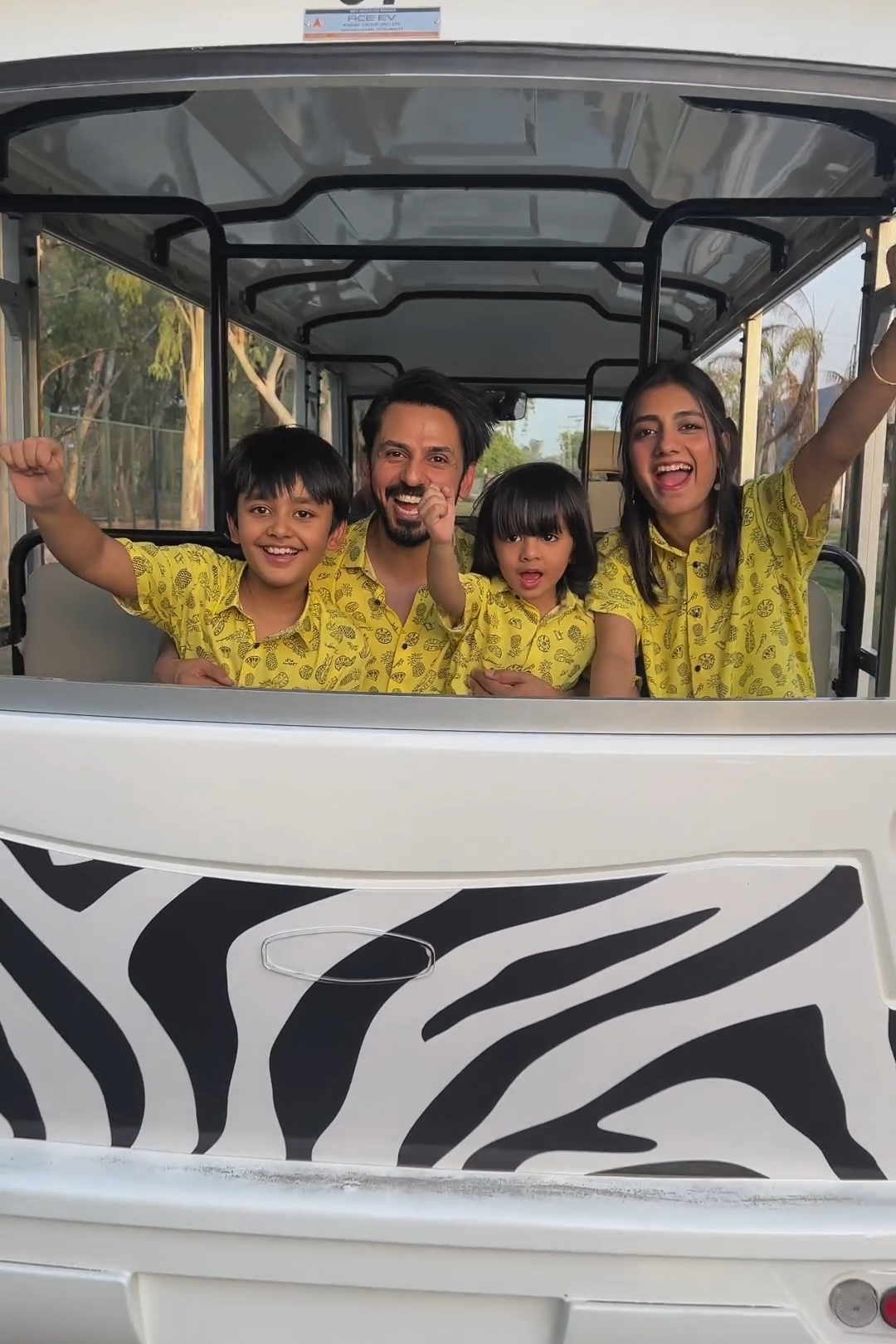 Bilal Qureshi & Uroosa Qureshi Celebrate Son Roman's 3rd Birthday | Reviewit.pk