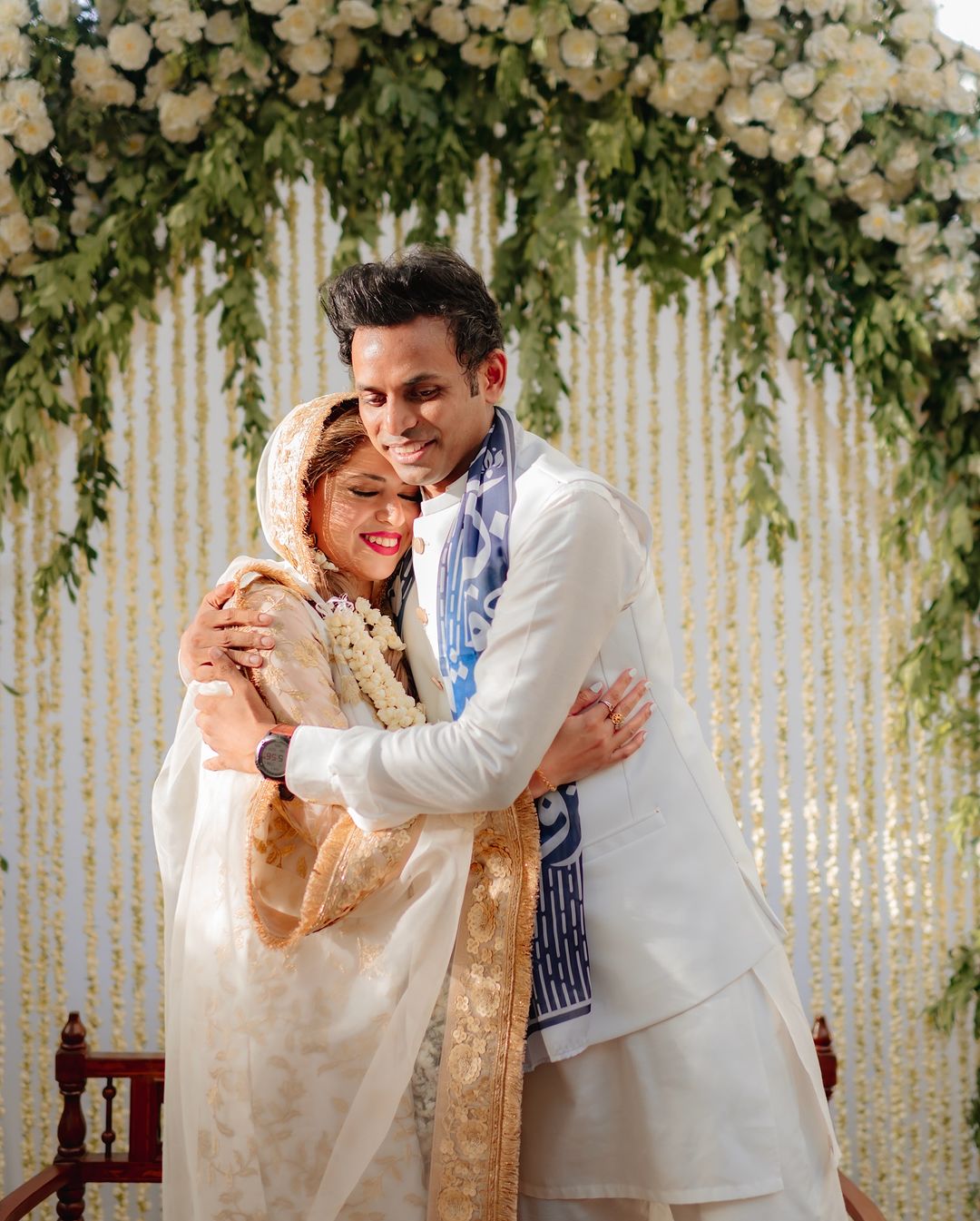 Famous News Anchor Muhammad Junaid Nikah Pictures | Reviewit.pk