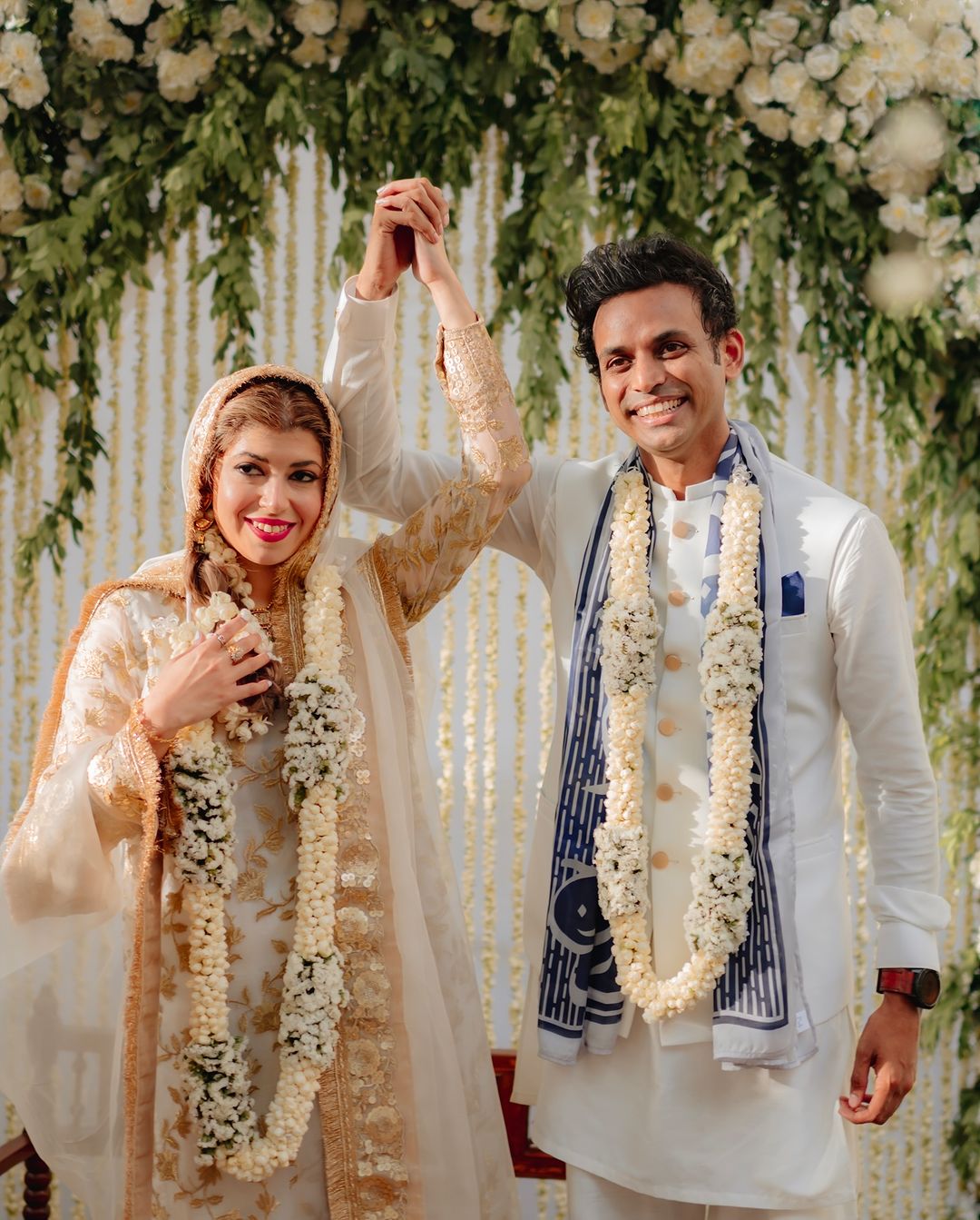 Famous News Anchor Muhammad Junaid Nikah Pictures | Reviewit.pk