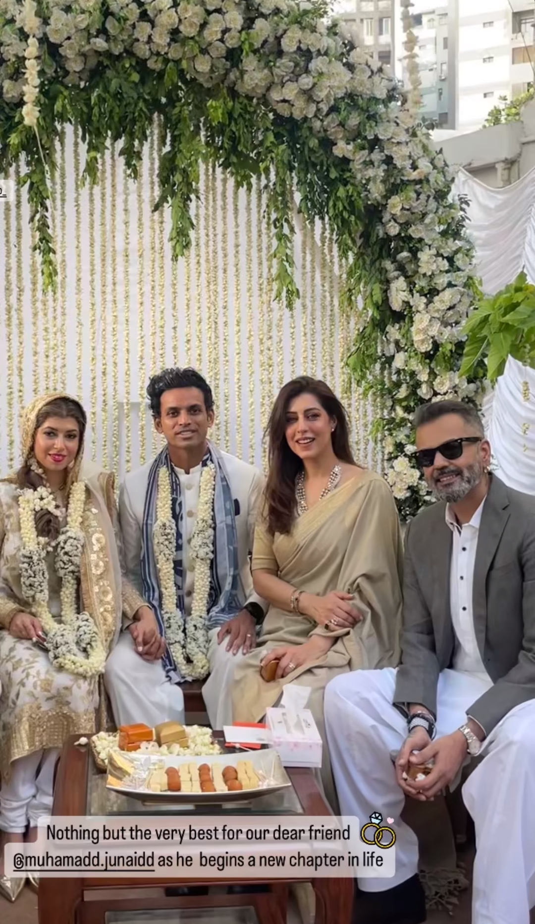 Famous News Anchor Muhammad Junaid Nikah Pictures | Reviewit.pk