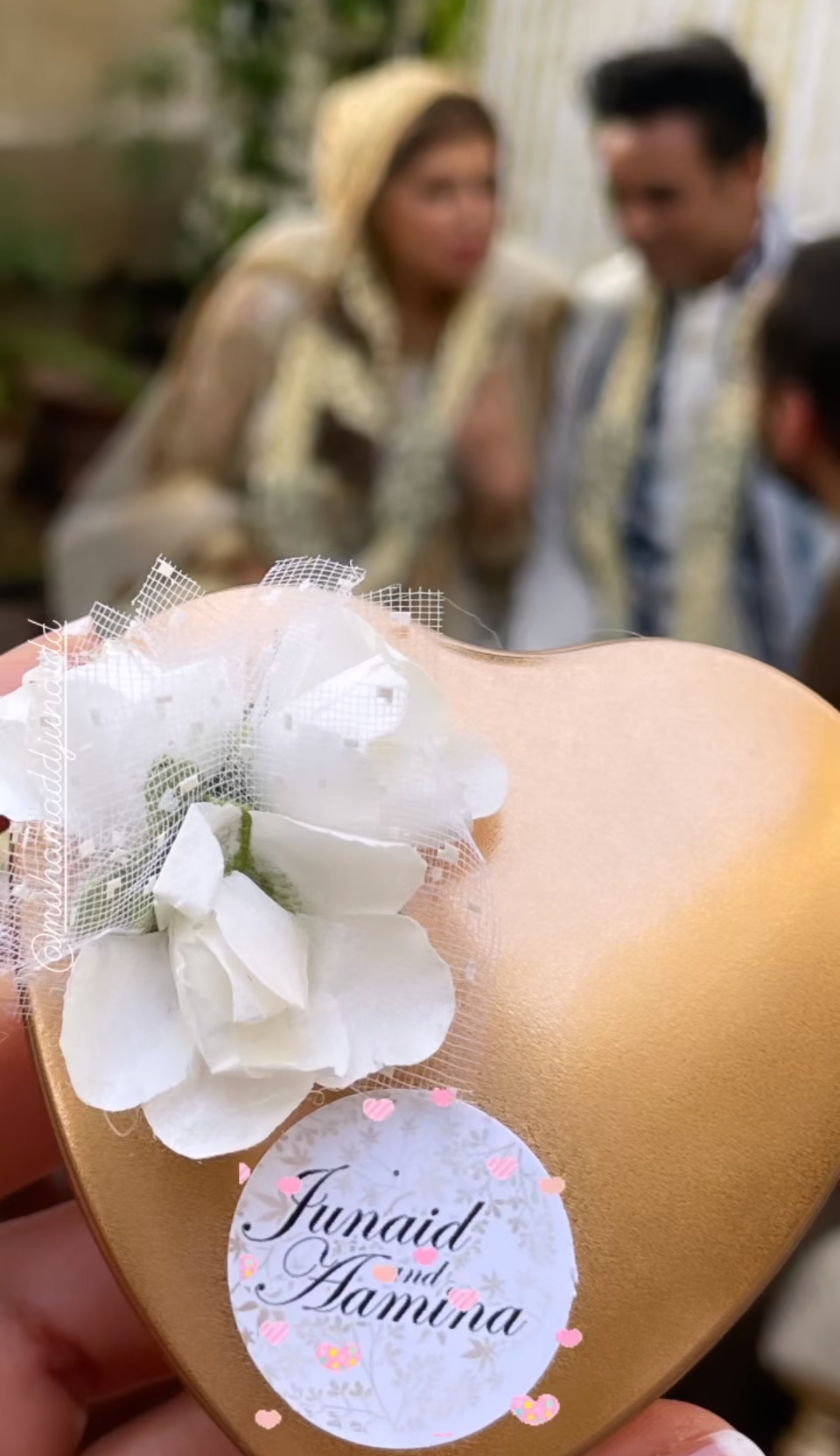 Famous News Anchor Muhammad Junaid Nikah Pictures | Reviewit.pk