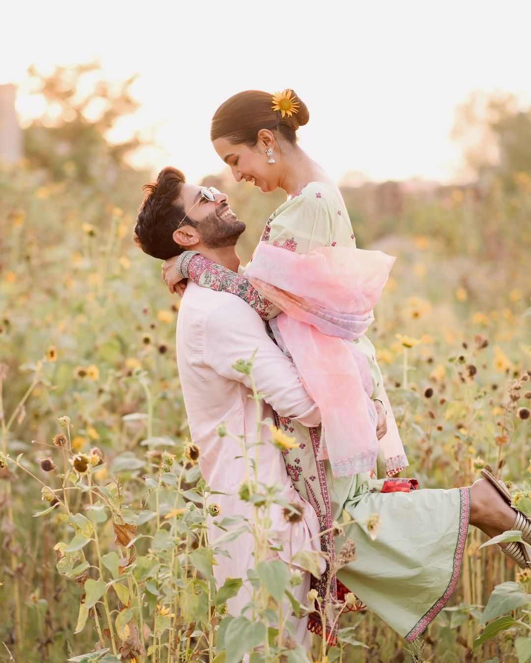 Hira Khan & Arsalan Khan's Romantic Eid Ul Azha Photoshoot | Reviewit.pk