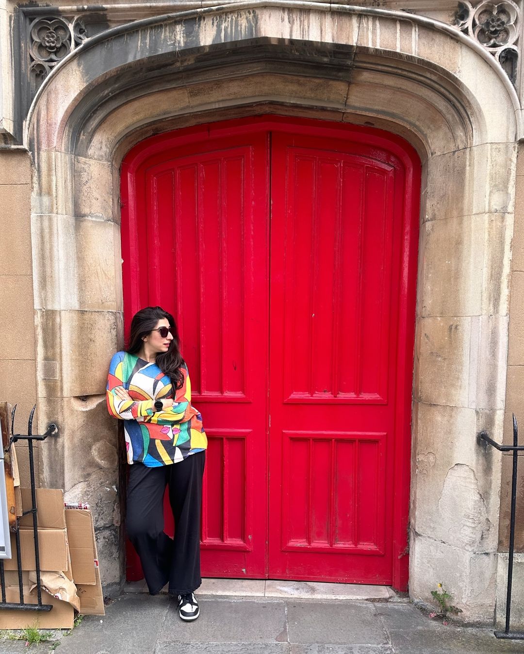 Mariyam Nafees Shares Beautiful Pictures From London With Husband ...
