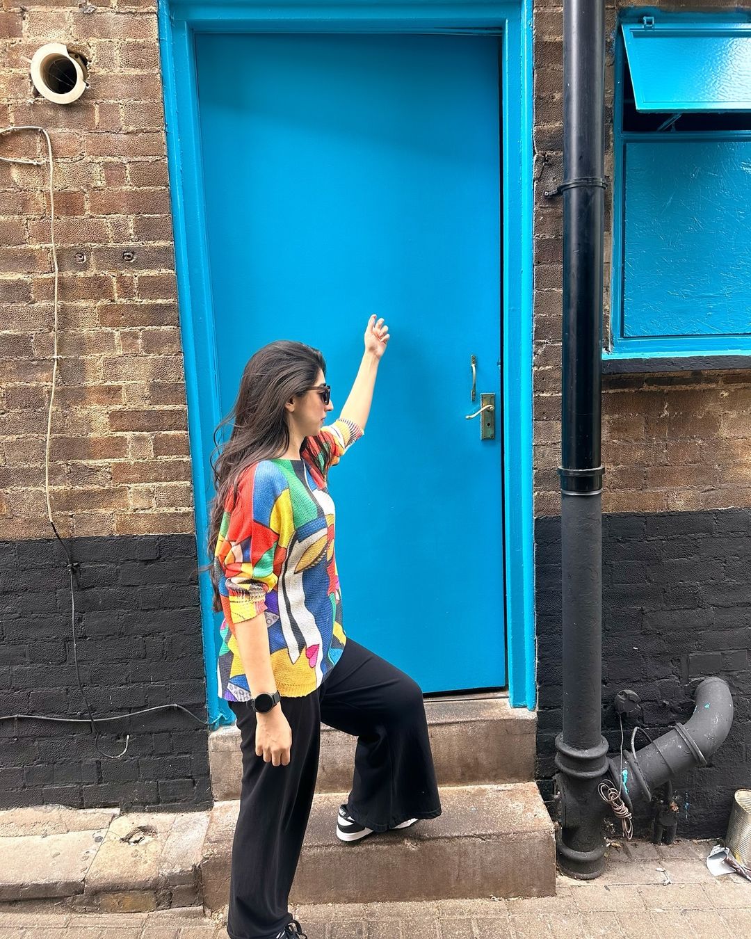 Mariyam Nafees Shares Beautiful Pictures From London With Husband ...