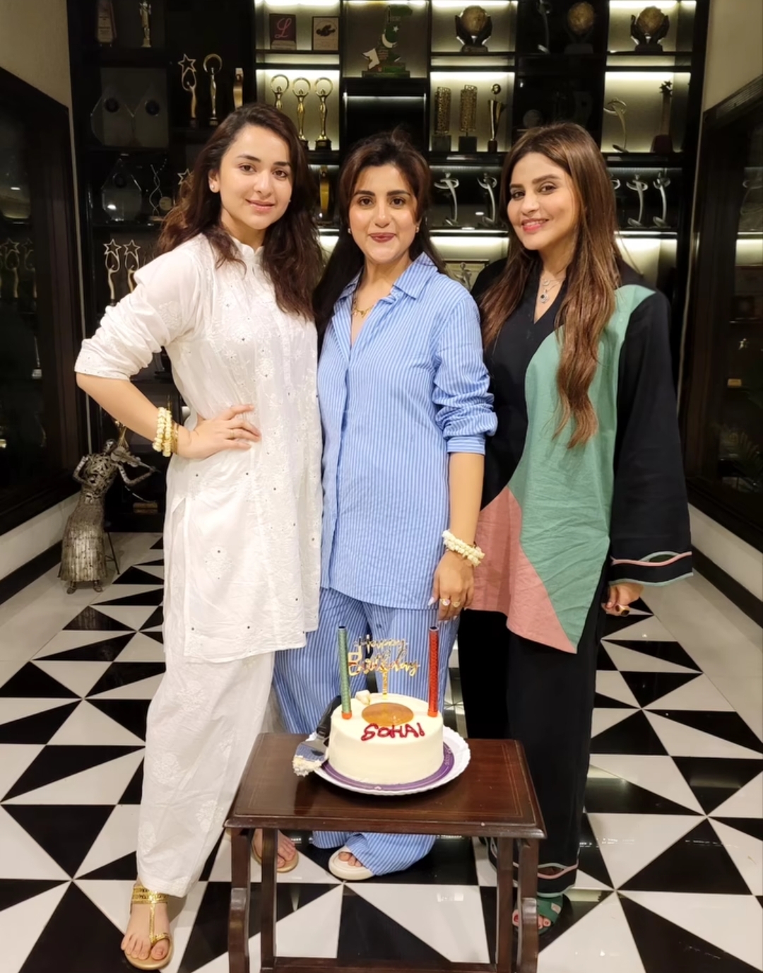 Sohai Ali Abro Celebrates Birthday With Yumna Zaidi & Sana Shahnawaz ...