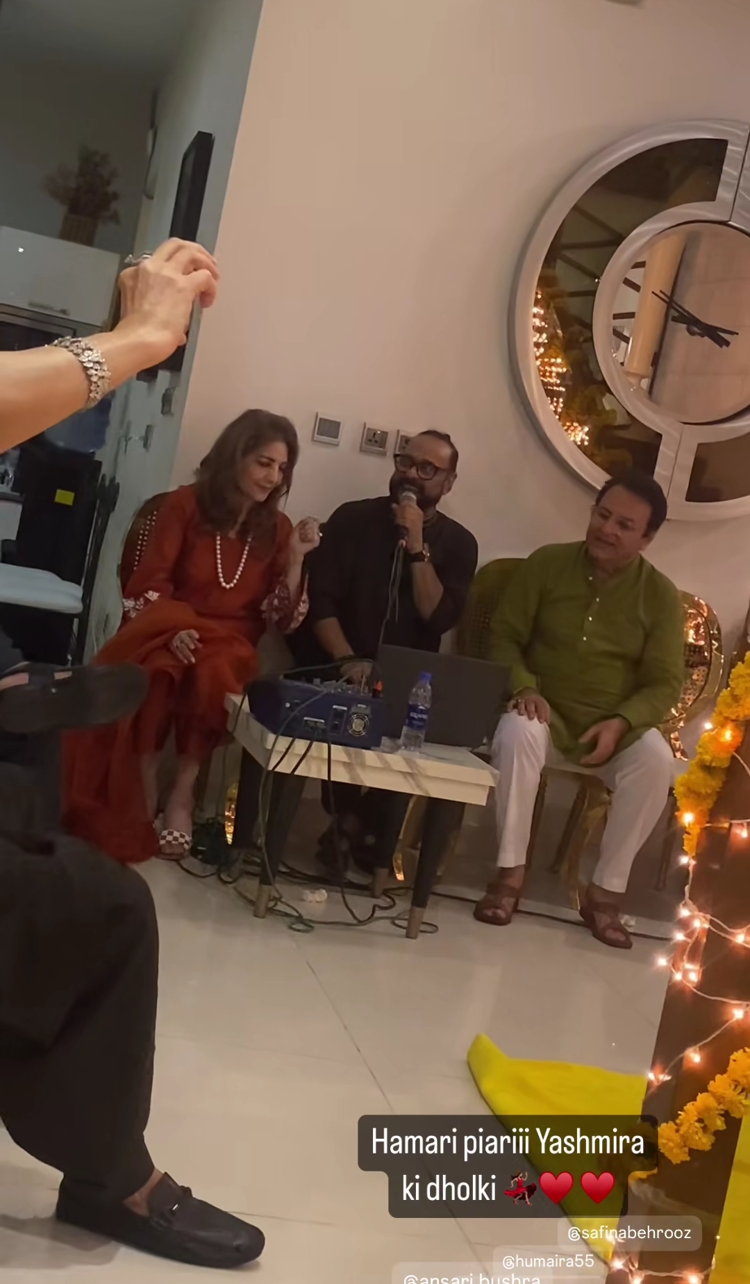 Shabbir Jan Daughter Yashmeera's Dholki Event Pictures | Reviewit.pk