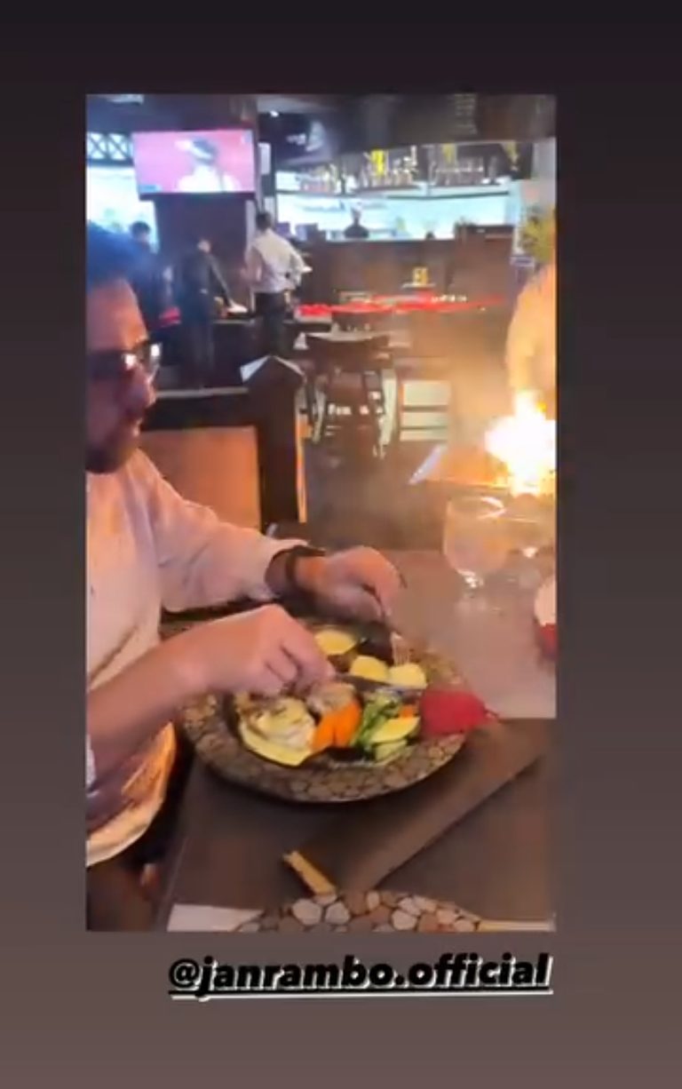 Jan Rambo Celebrates Birthday with Family | Reviewit.pk