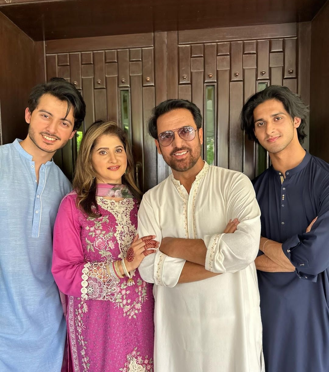 Jan Rambo Celebrates Birthday with Family | Reviewit.pk