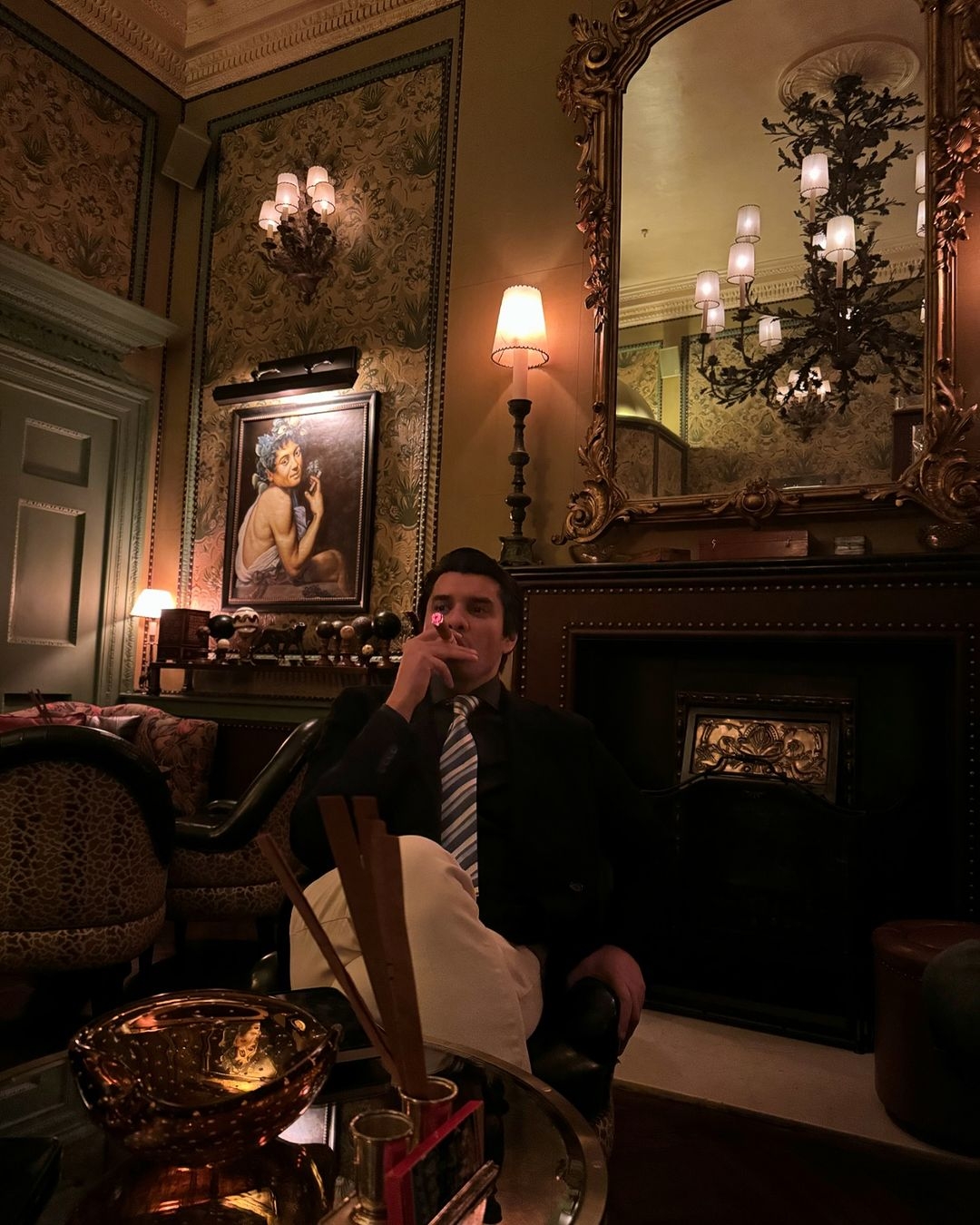 Ali Zafar Pictures from Brother Zain Zafar's Birthday | Reviewit.pk