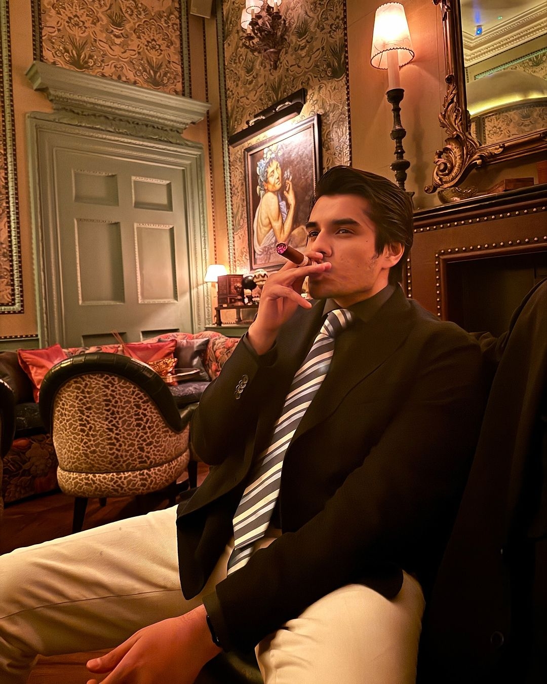 Ali Zafar Pictures from Brother Zain Zafar's Birthday | Reviewit.pk