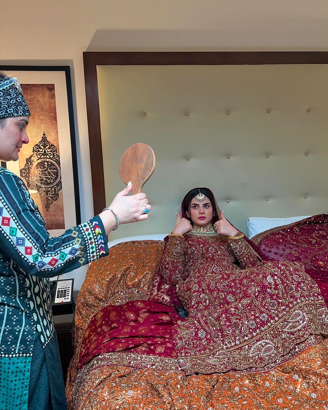 Drama Serial Khudsar BTS Pictures | Reviewit.pk