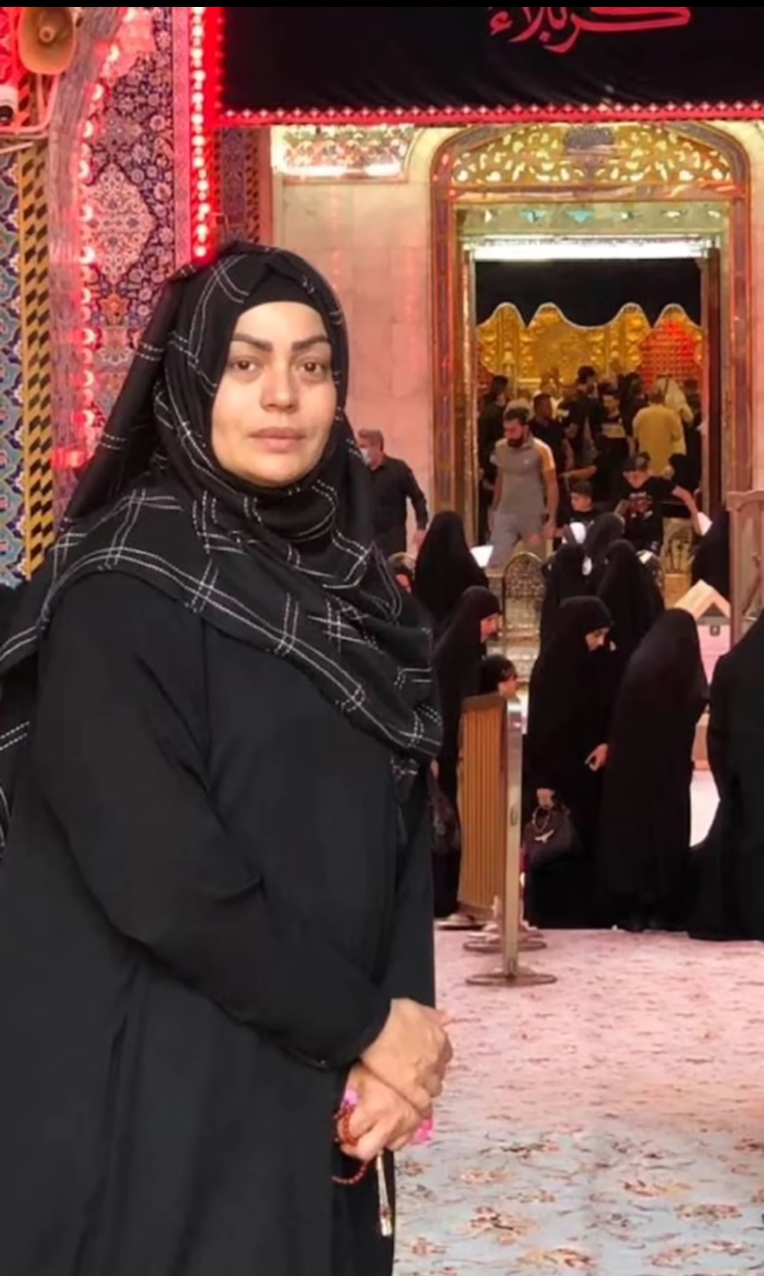 Sadia Imam Pictures from Karbala Iraq | Reviewit.pk