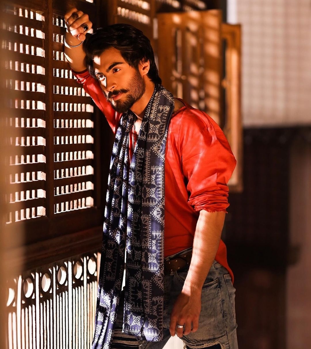 Ishq Hua Cast, Schedule and Timings | Reviewit.pk