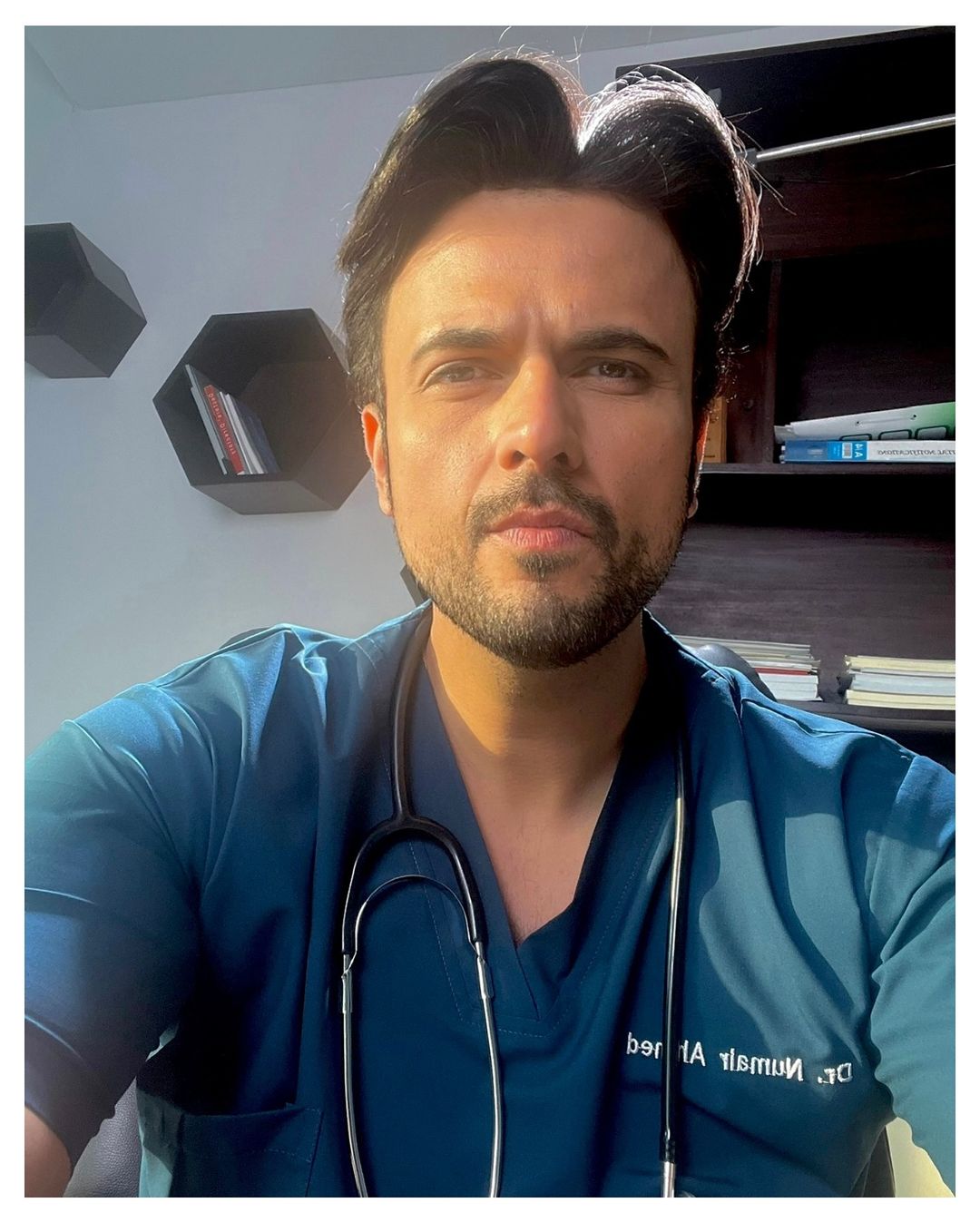 Jafaa BTS Pictures & Videos from the Wrap | Reviewit.pk