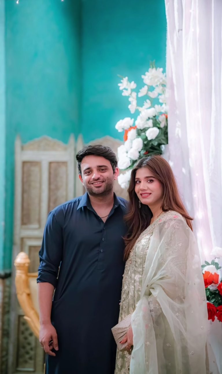 Kiran Ashfaque Shares Beautiful Pictures With Her Husband | Reviewit.pk