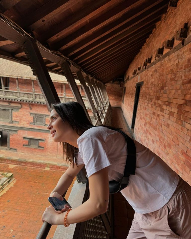 Madiha Imam Vacations With Husband Moji Basar In Nepal | Reviewit.pk