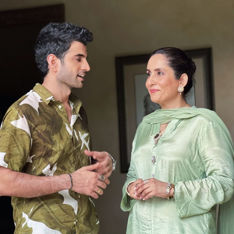 Sabreen Hisbani Gears Up for TV Comeback - Details | Reviewit.pk