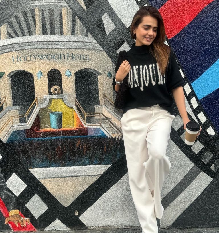 Sumbul Iqbal Takes A Trip To Hollywood Walk Of Fame In California ...