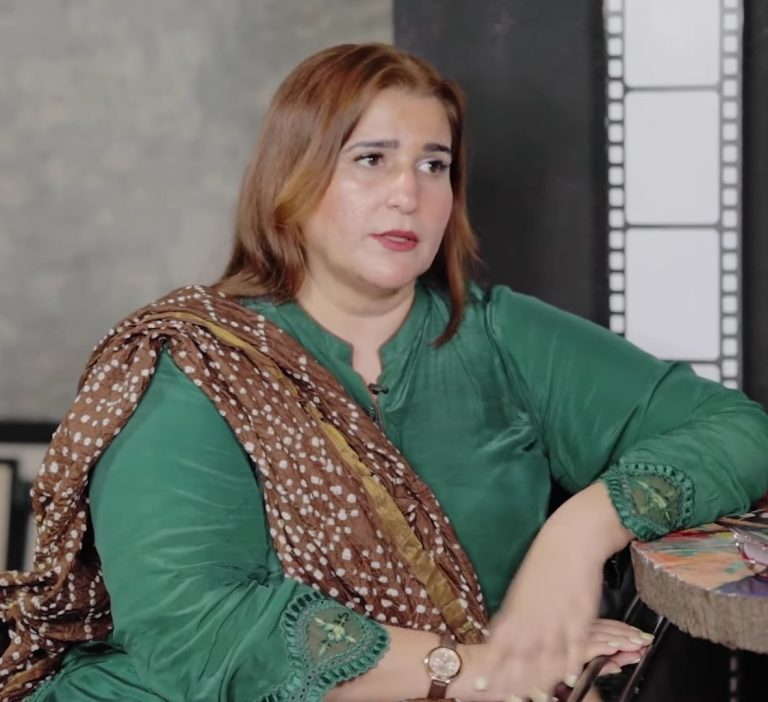 Zanjabeel Asim's Message To Naive Girls Who Watch Dramas | Reviewit.pk