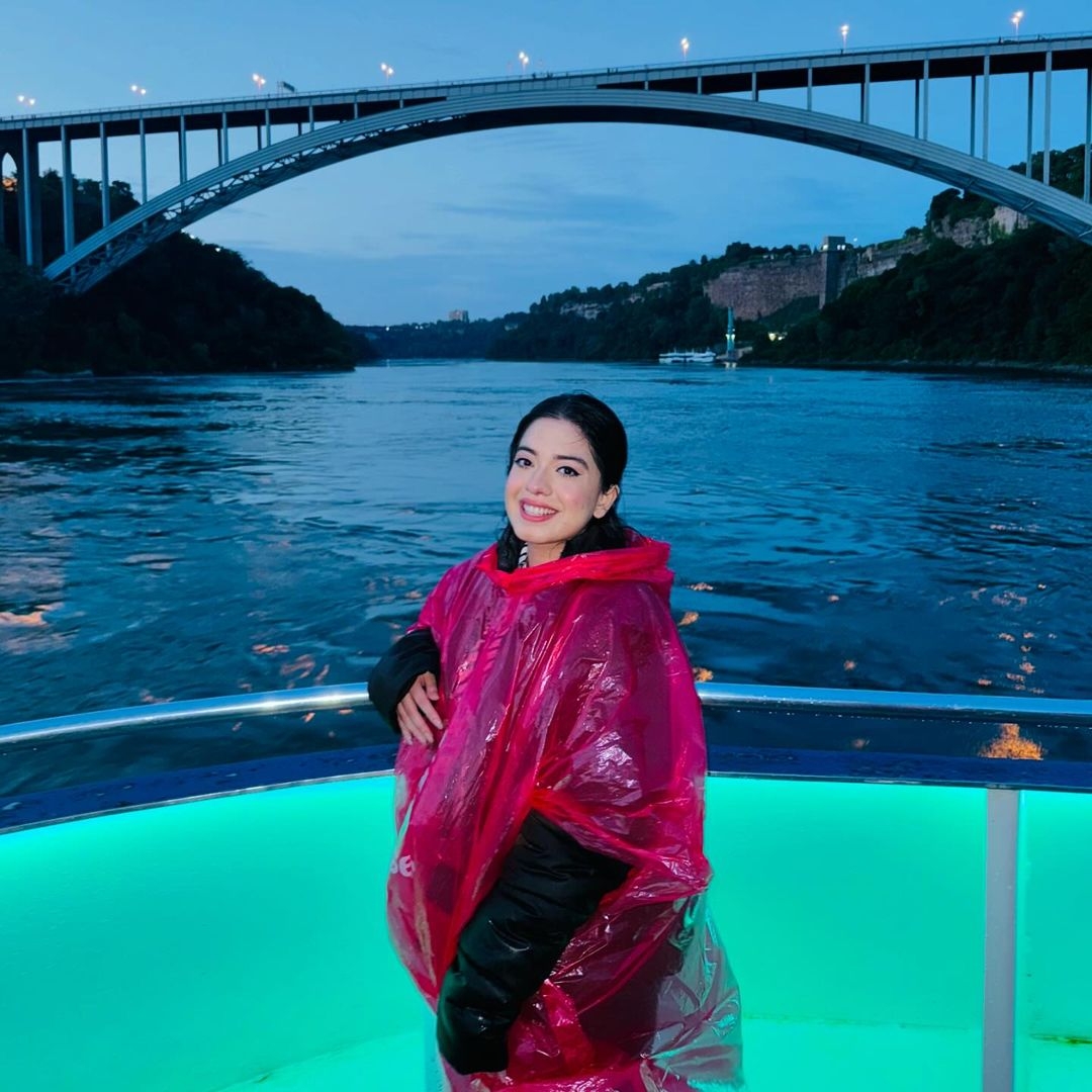 Arisha Razi Shares Clicks with Husband from Niagara Falls, Canada ...