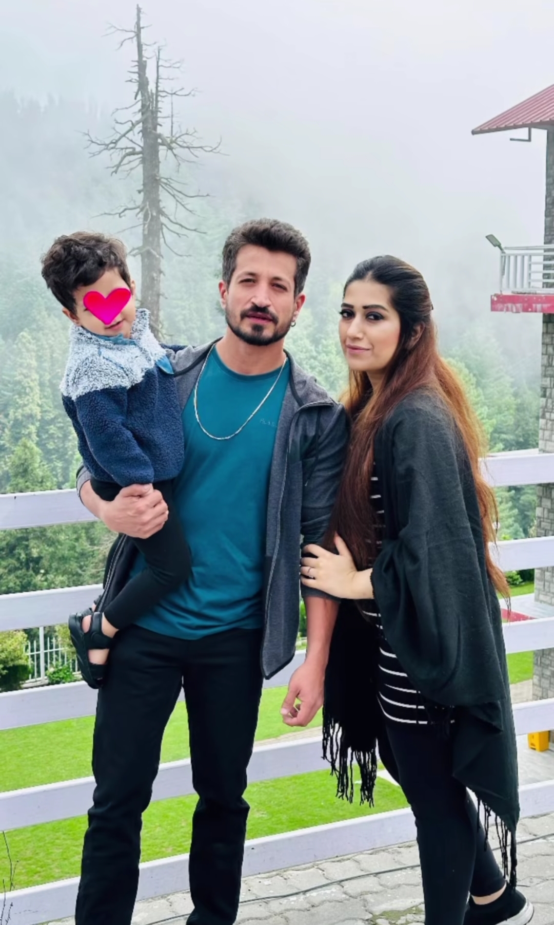 Saba Faisal Shares Adorable Reel and Expresses Love for Daughter In Law ...