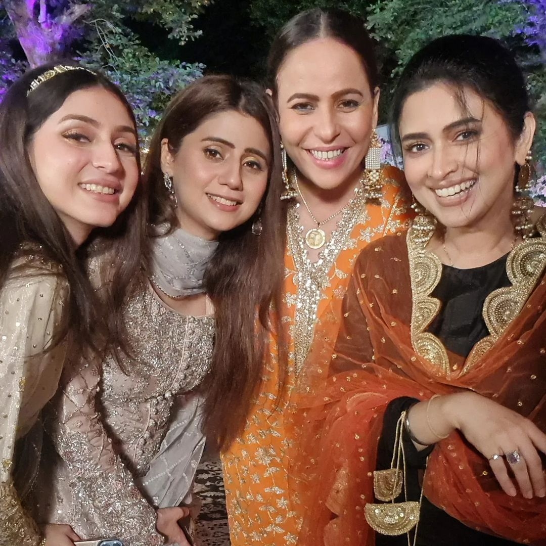 Drama Serial Tark E Wafa BTS Pictures | Reviewit.pk