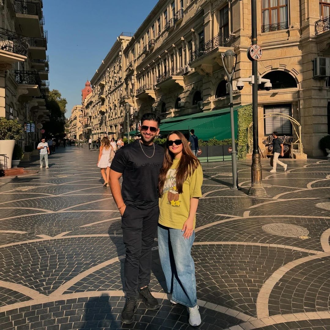 Aiman Khan & Muneeb Butt's Captivating Pictures From Baku, Azerbaijan ...