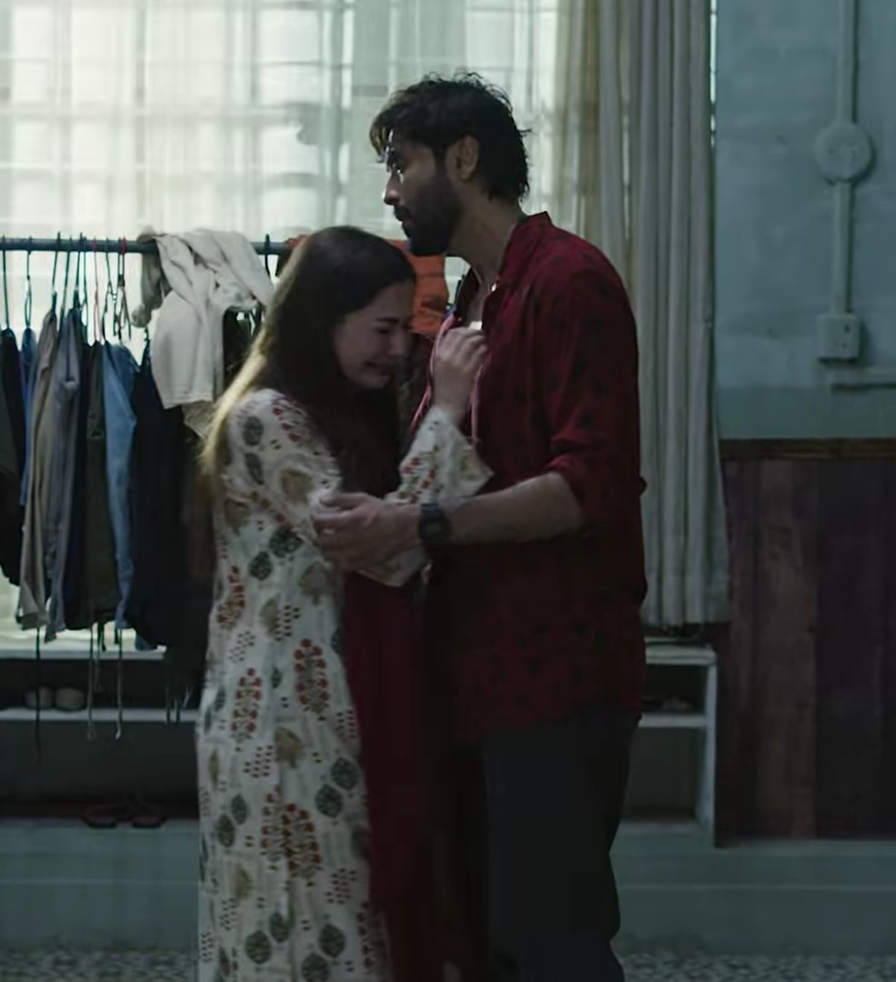 Kabhi Main Kabhi Tum Episode 10 - Sharjeena & Mustafa's Intense Scene ...