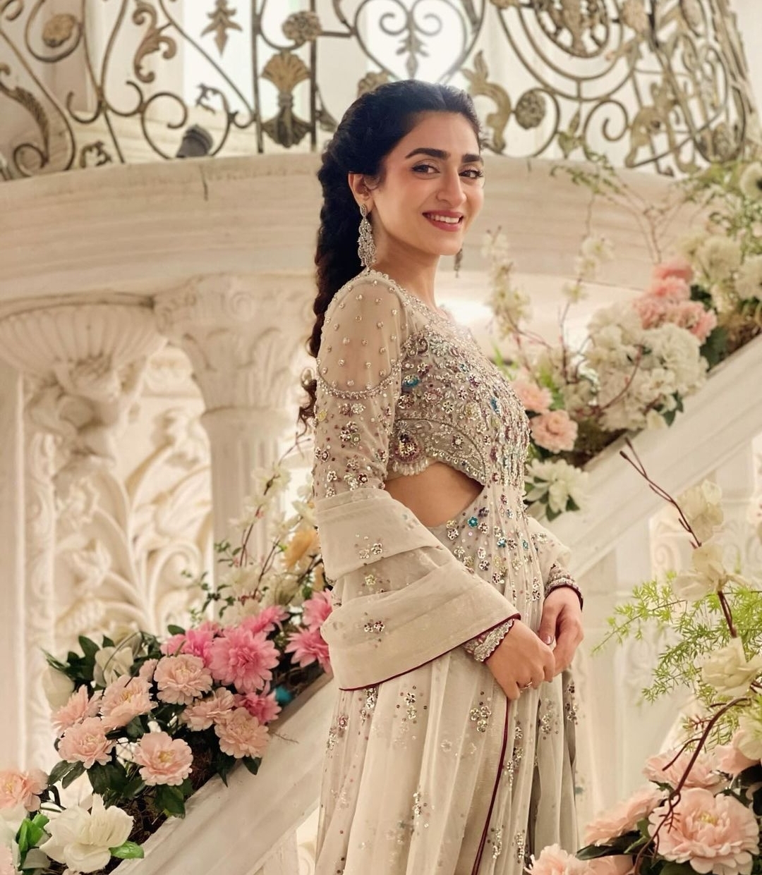 Drama Serial Noor Jahan BTS Pictures | Reviewit.pk