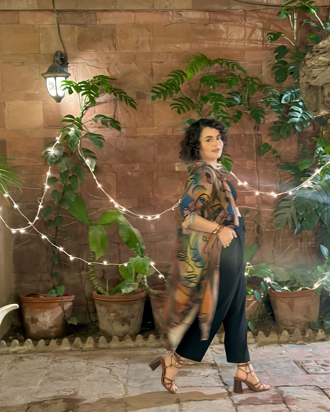 Fans Unimpressed By Qudsia Ali's Latest Transformation | Reviewit.pk