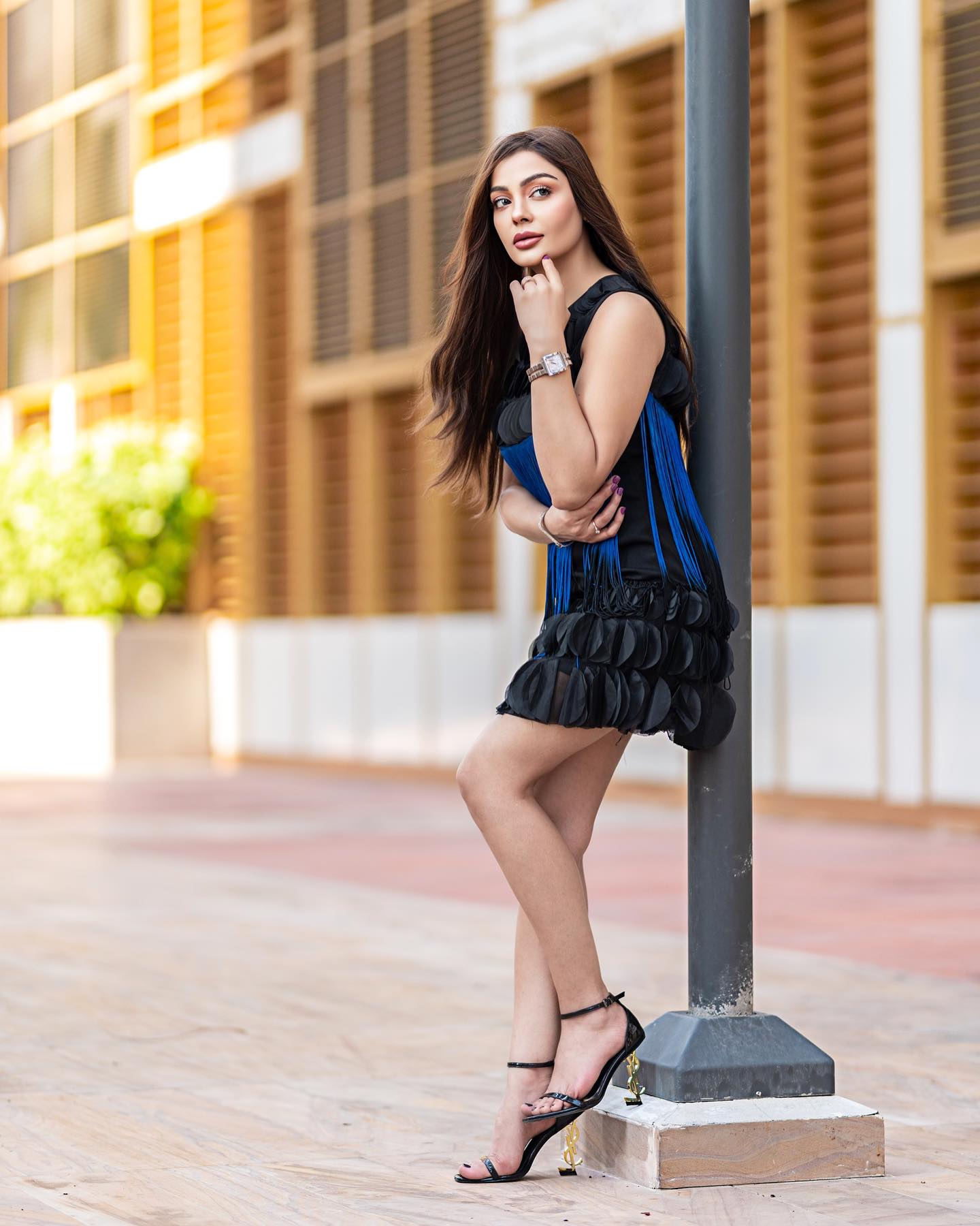 Saima Baloch Sets The Stage On Fire In Tamasha Season 3 | Reviewit.pk